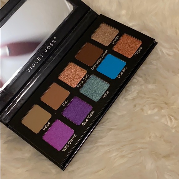 Violet Voss | Makeup | Eyeshadow Palette Essentials 2 Violet Voss | Poshmark